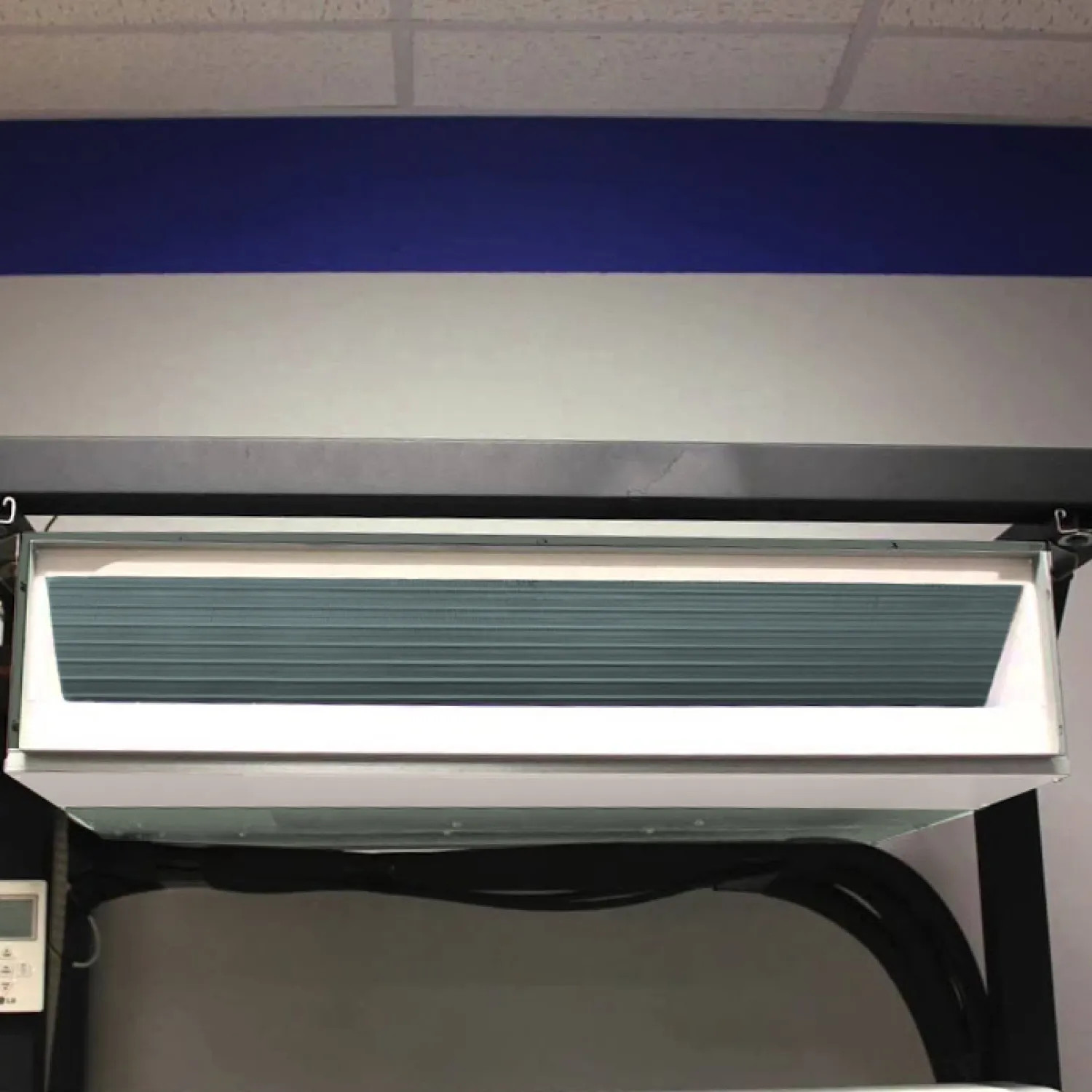 Gree +Multi Concealed Duct Indoor Heat Pump, 208-230 VAC, 24,000 BTU ...