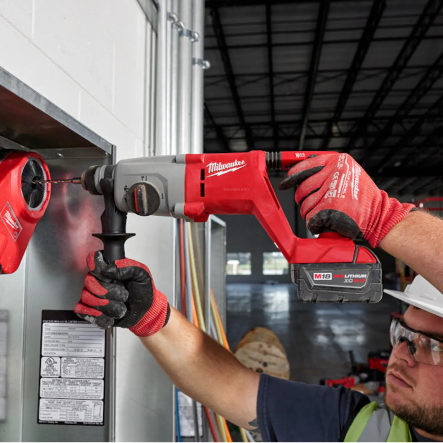 Milwaukee 1" M18 Brushless Cordless SDS-Plus D-Handle Rotary Hammer ...