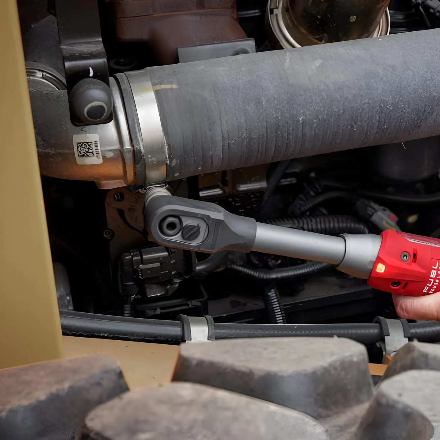 Milwaukee M12 FUEL INSIDER 1/4" - 3/8" Ratchet Protective Rubber Boot ...