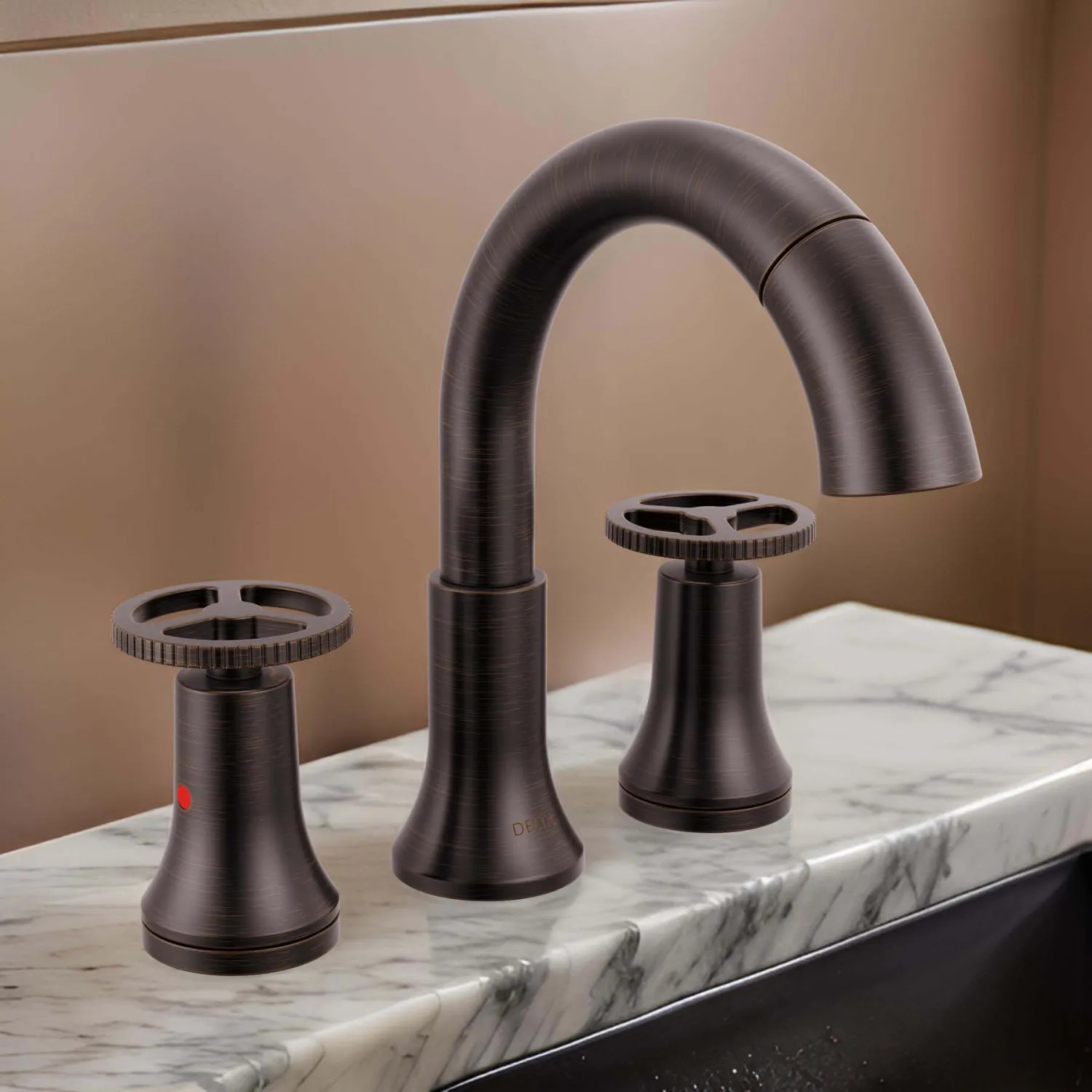 Delta Trinsic Pull Down Widespread Bathroom Faucet, DIAMOND Seal, MagnaTite, WaterSense, Two ...