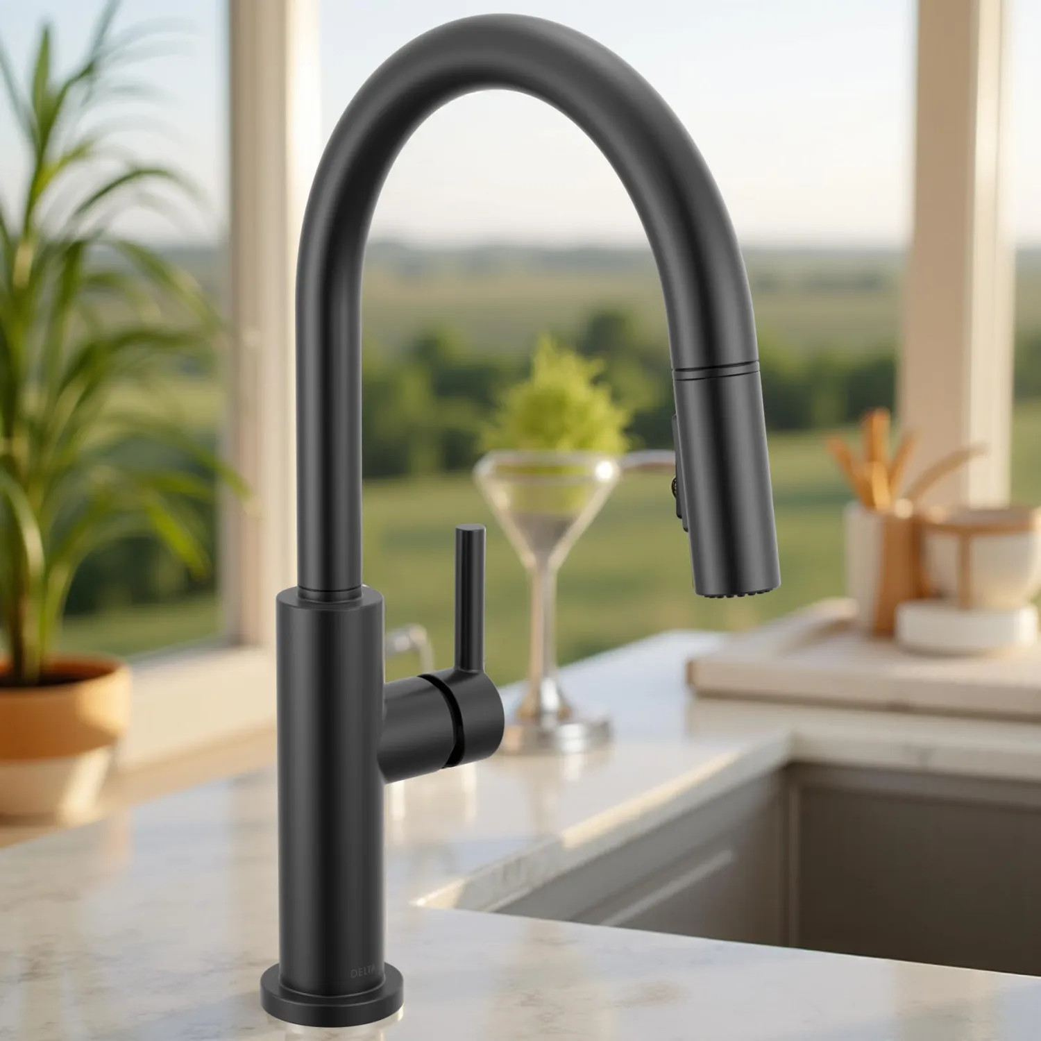 Delta Nicoli Single-Handle Pull-Down Kitchen Faucet, 1.8 GPM, Matte ...