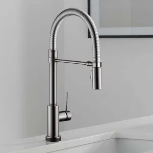 Delta Trisnic Pull-Down Kitchen Faucet with Touch2O, Magnetic Docking ...